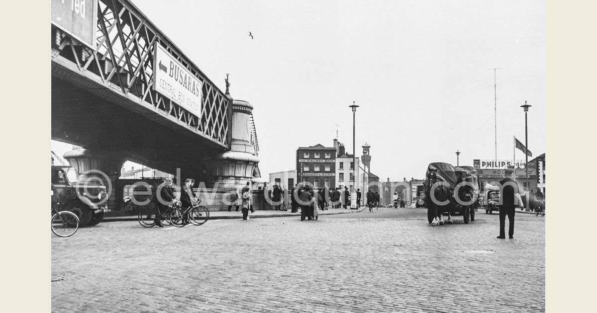The Loop Line railroad Bridge above and the Butt Bridge. Kennedy's ...