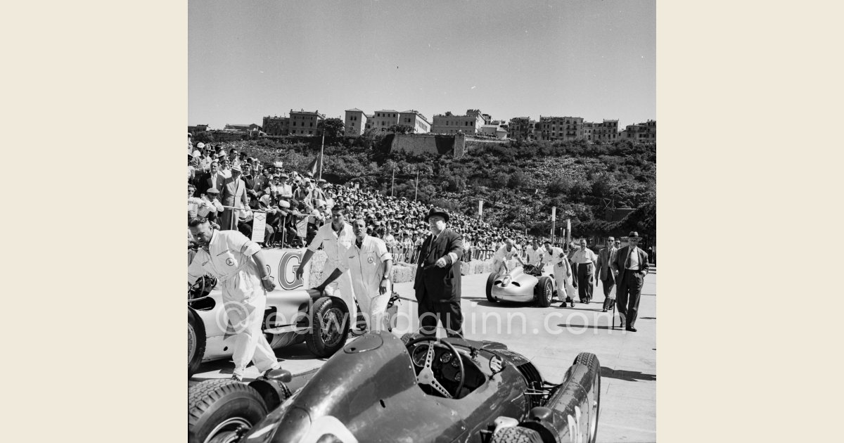 Alfred Neubauer, Mercedes racing manager. The cars of Ascari, (26) Moss ...