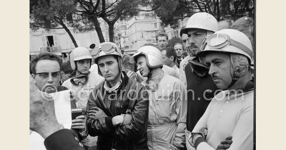 Driver briefing by Louis Chiron. From left: Trevor Taylor, Lorenzo ...