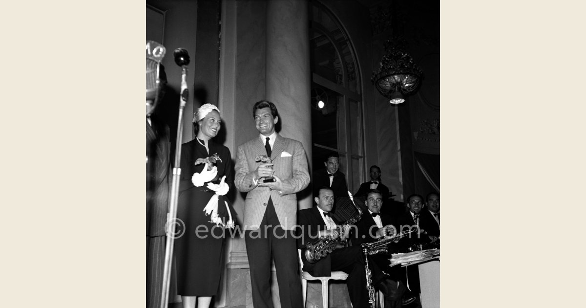 Michèle Morgan and Jean Marais at the Cannes Film Festival in 1951 ...