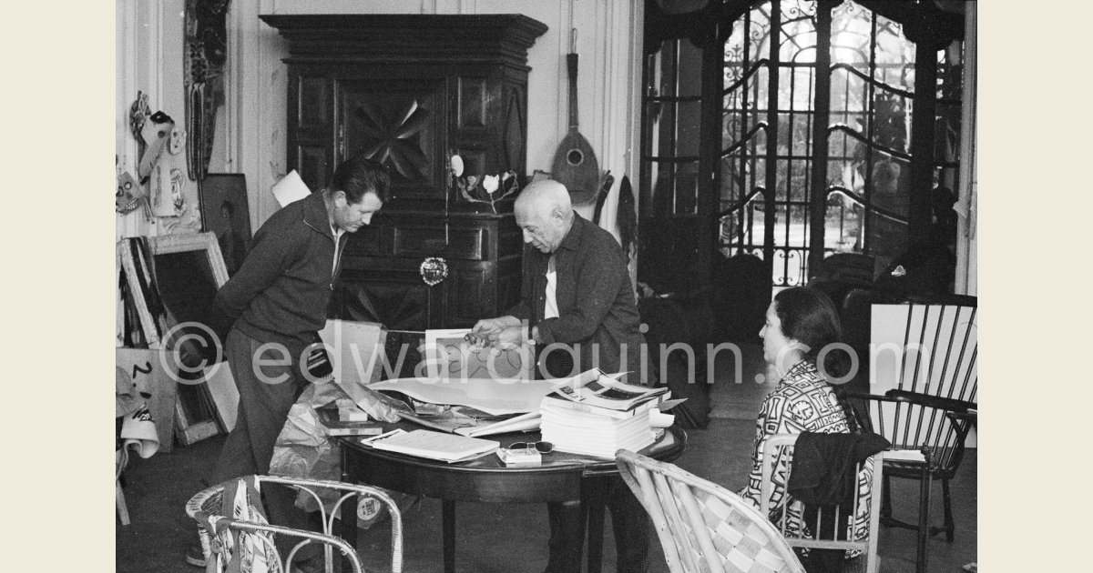 Pablo Picasso correcting "Faunes et chèvres". With Jacqueline (wearing ...