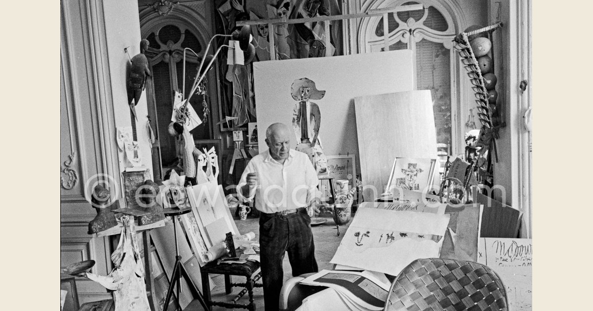 Pablo Picasso at La Californie, Cannes 1961. | Edward Quinn Photographer