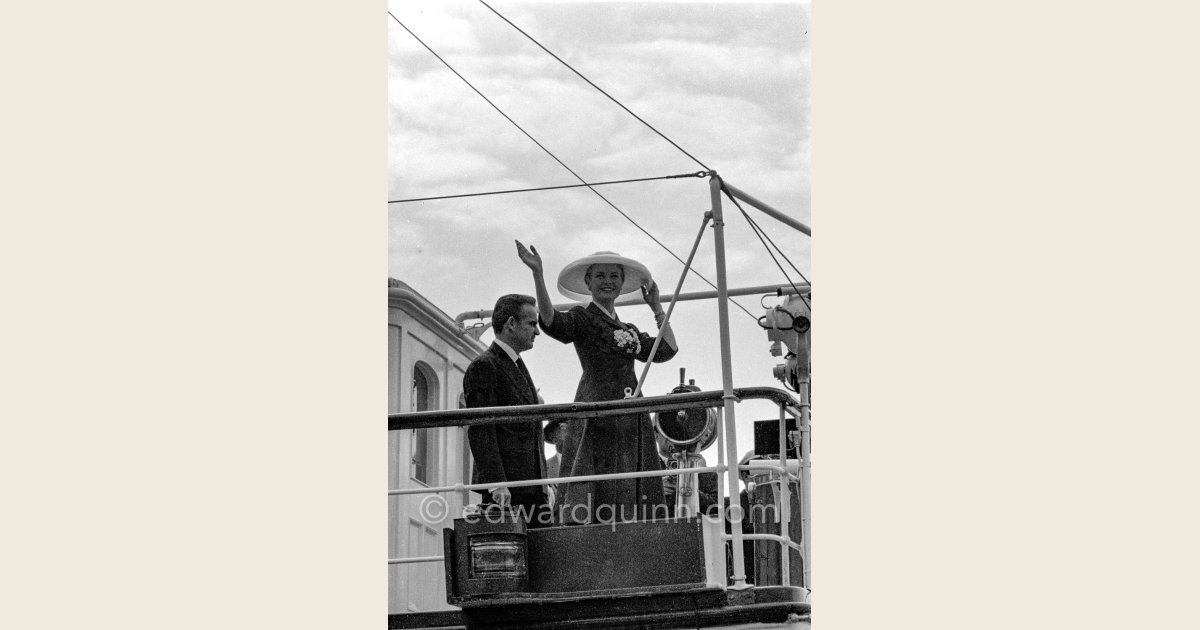 Grace Kelly and Prince Rainier on his yacht Deo Juvante II. She came ...